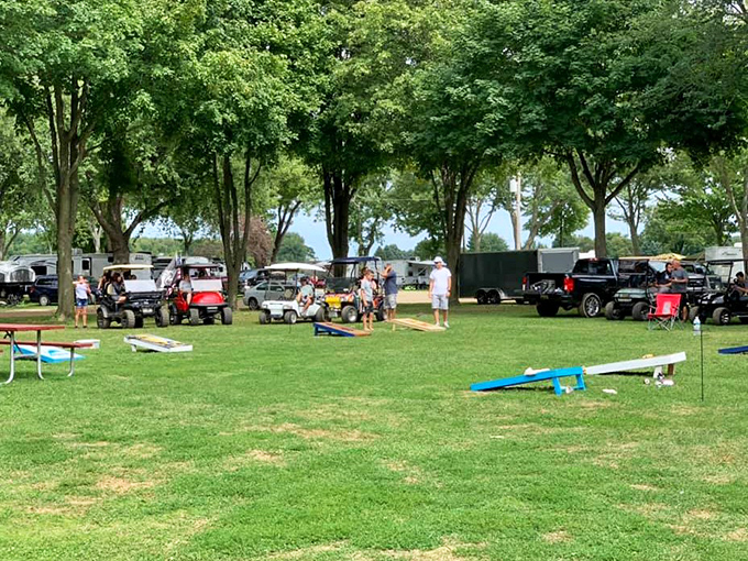 Open fields invite impromptu games of catch, frisbee tournaments, or simply cloud-watching &ndash; nature's entertainment requires no charging.