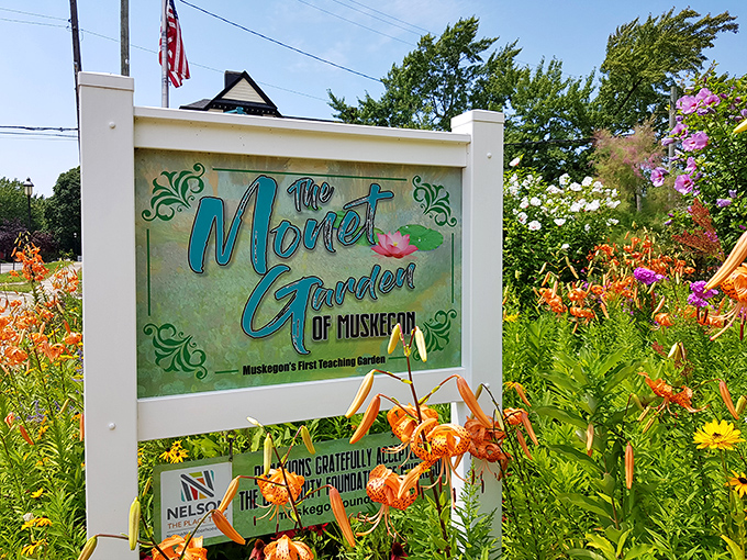 The garden's signature sign promises a journey into impressionism – spoiler alert: it absolutely delivers on that promise.