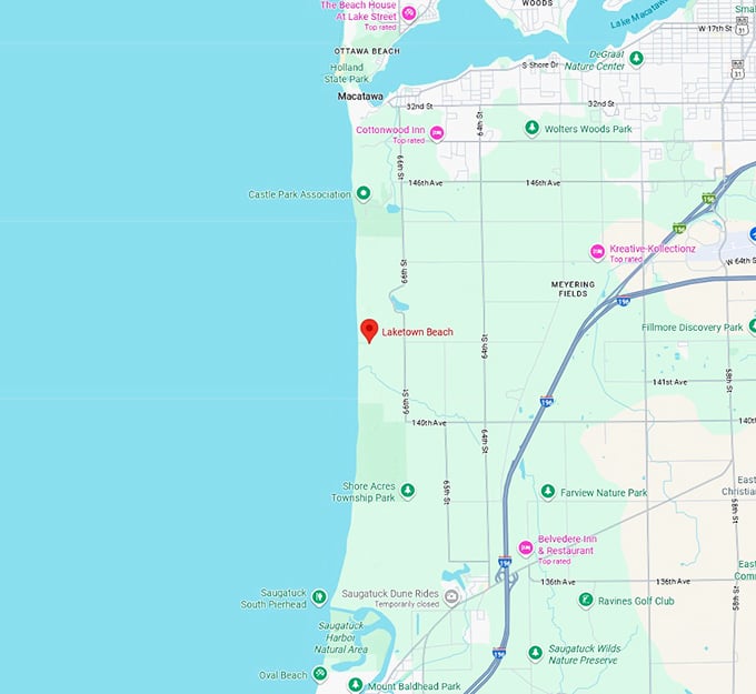 16. laketown beach (holland) map