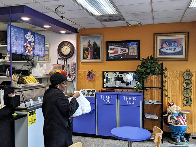 Inside, the cozy interior welcomes potato enthusiasts with warm colors and simple furnishings that let the massive spuds steal the spotlight.