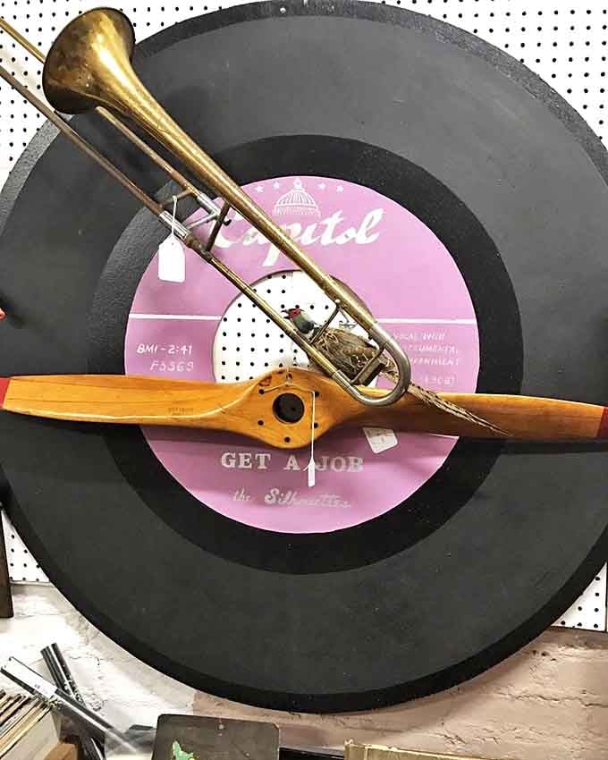 Not just any propeller – this wooden beauty from 1944 probably has more stories than your chatty uncle at Thanksgiving dinner.