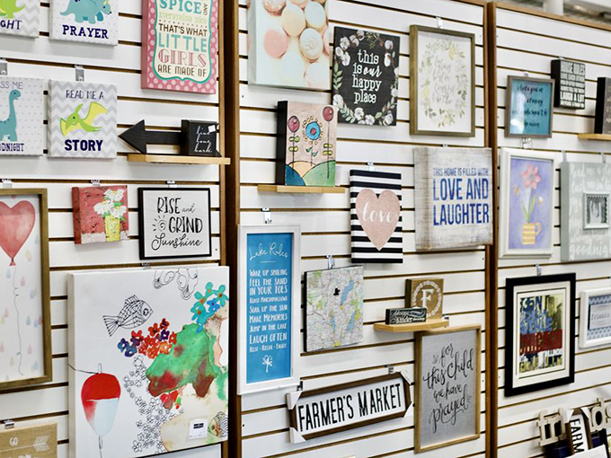 Wall art paradise! From inspirational quotes to whimsical designs, these pre-loved pieces are ready to fill that empty space above your couch.
