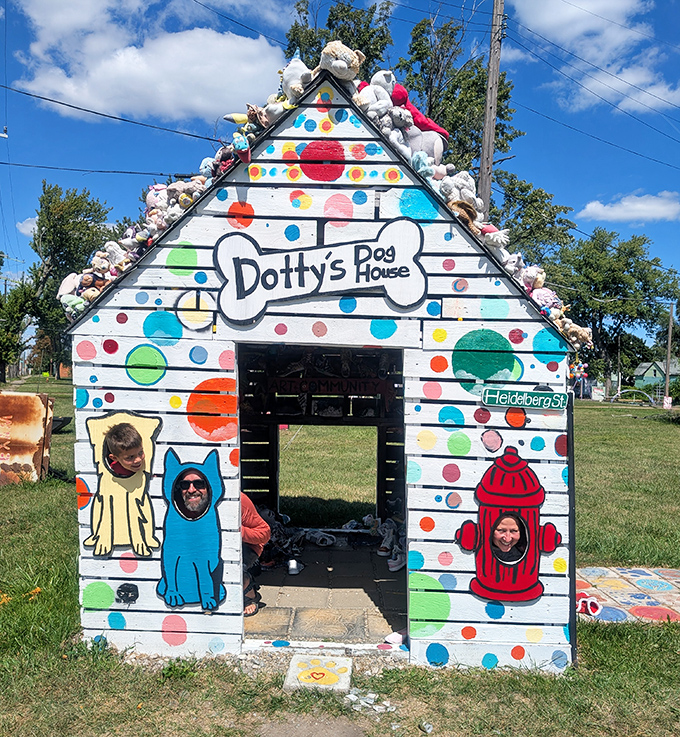 Dotty's Dog House welcomes visitors with cartoon-like charm, the kind of pet palace Picasso might design after a sugar rush.