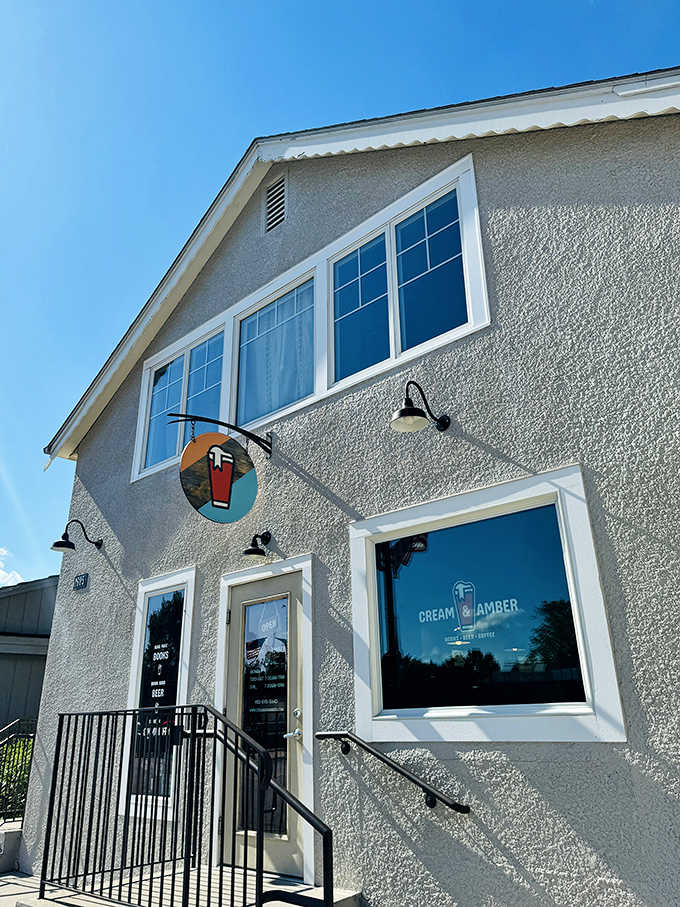 Books and brews come together in perfect harmony at this cozy spot where literary discussions flow as freely as craft beer.