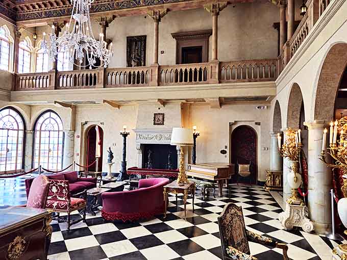 The lobby features enough ornate details to keep your eyes busy for hours, like a Where's Waldo book designed by Renaissance masters.