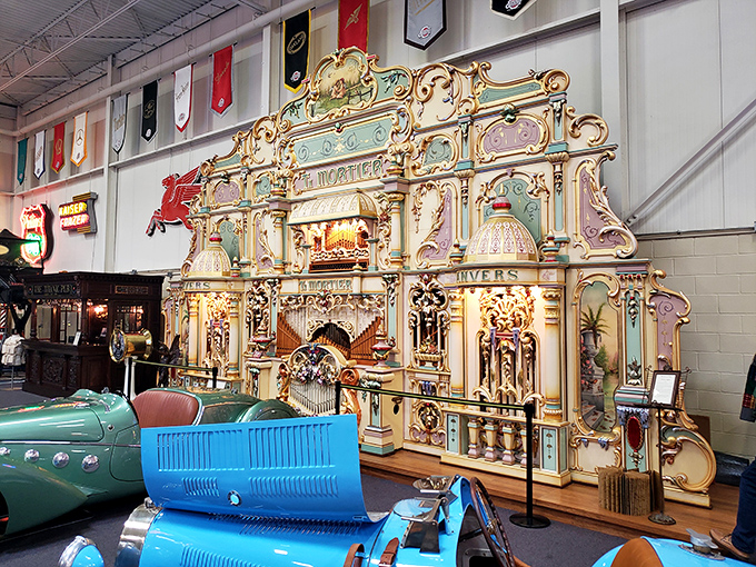 This ornate Mortier dance organ looks like Liberace designed a jukebox, and honestly, we're here for every gilded, glorious inch of it.