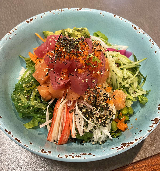 The Deluxe Poke Bowl is what happens when someone decides that regular poke just isn't extra enough for your Tuesday lunch.