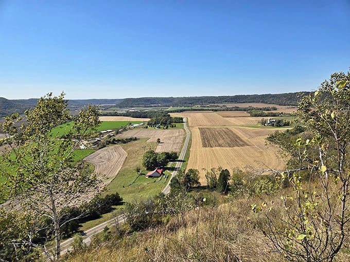 From Magelssen Bluff, the patchwork of farms and forests stretches to the horizon &ndash; nature's version of an IMAX experience.