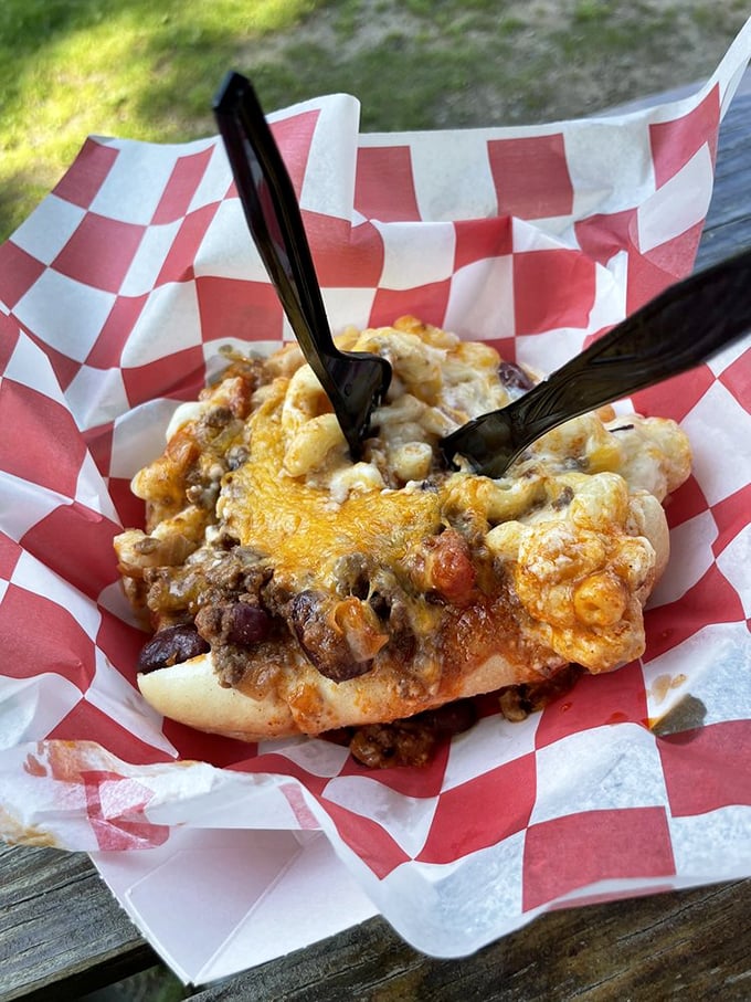 The Rhino Dog doesn't mess around &ndash; loaded with hearty chili and melted cheese, it's a knife-and-fork affair that rewards the brave.