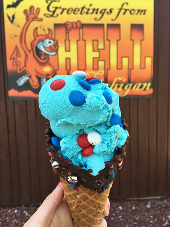 This Horror-Themed Ice Cream Shop With Mini Golf In Michigan Is A ...