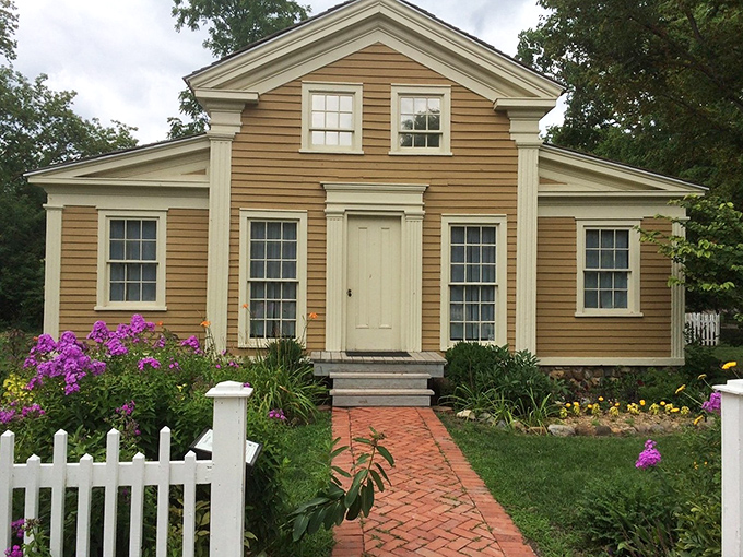 This Greek Revival house showcases the clean lines and symmetrical design that were the mid-1800s equivalent of today's minimalist aesthetic, just with more personality.