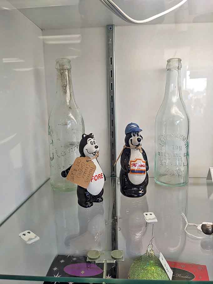 The iconic Hamm's Beer bear lives on as salt and pepper shakers, bringing retro charm to dinner tables.