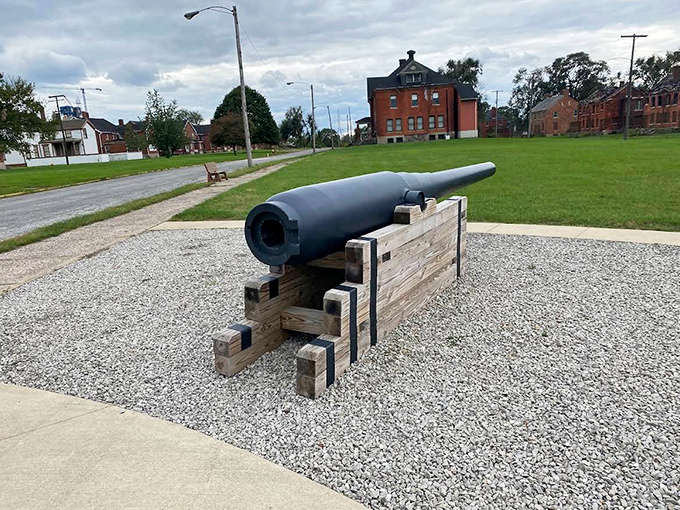 This naval cannon once defended the Detroit River from potential threats, back when "point and shoot" meant something very different than it does today.