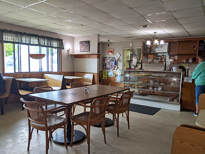 The dining area welcomes everyone from solo coffee sippers to large groups, offering plenty of seating in a space that feels genuinely comfortable.