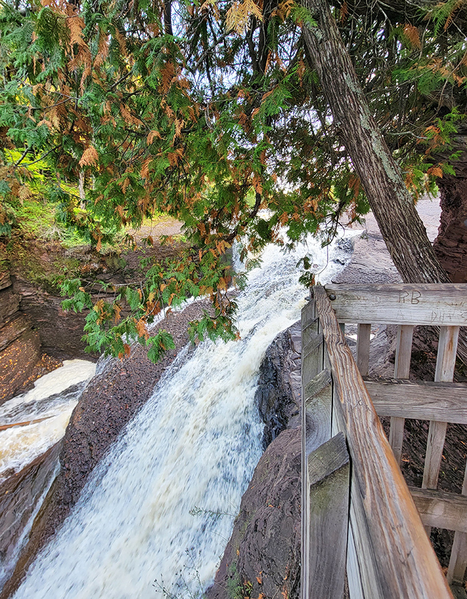Front-row seats to nature's greatest show: The viewing deck offers the perfect vantage point for safely experiencing the falls' thunderous power.