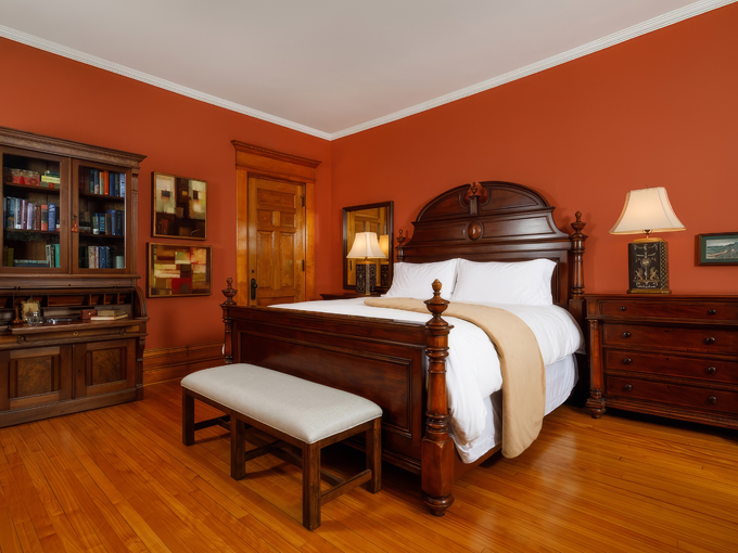 Castle La Crosse Bed and Breakfast 3