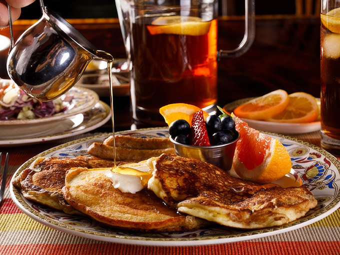 Castle La Crosse Bed and Breakfast 6