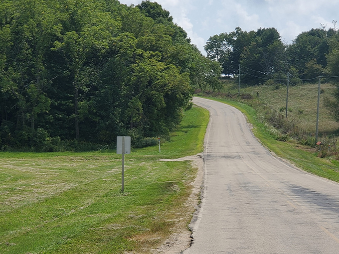 County Road U Gravity Hill 4