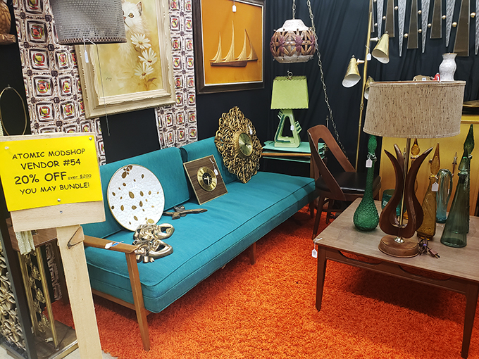 Crazy Franks Flea Market 7