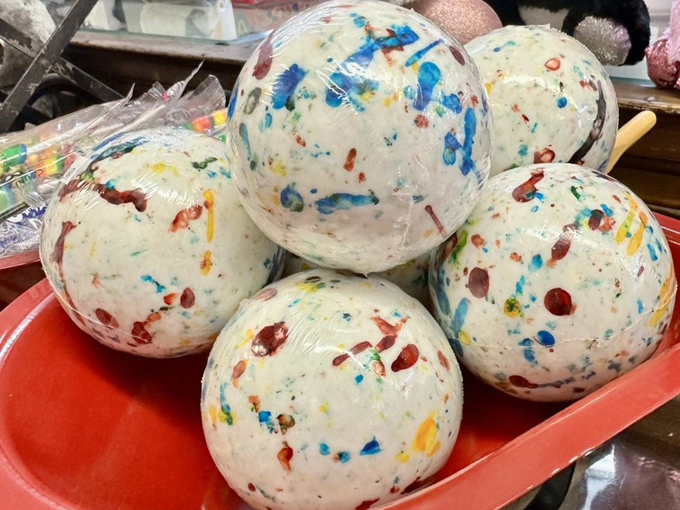 Door County Confectionery 8