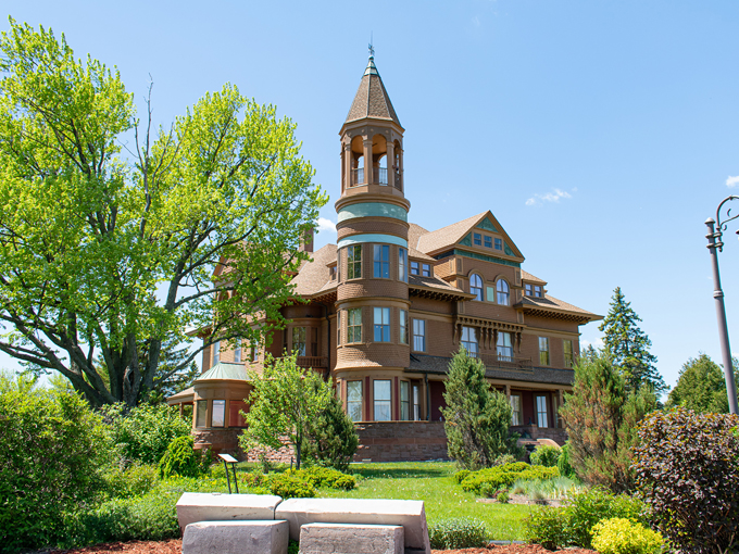 Fairlawn Mansion & Museum 5