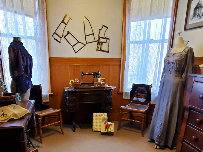 Fairlawn Mansion & Museum 6