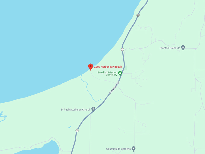 Good Harbor Bay Beach 10 map