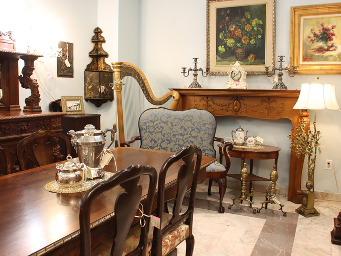 Harp Gallery Antiques and Vintage Furniture 3