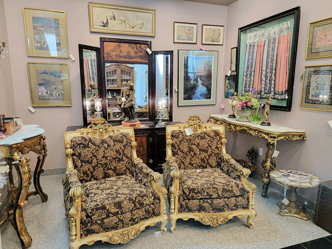Harp Gallery Antiques and Vintage Furniture 8