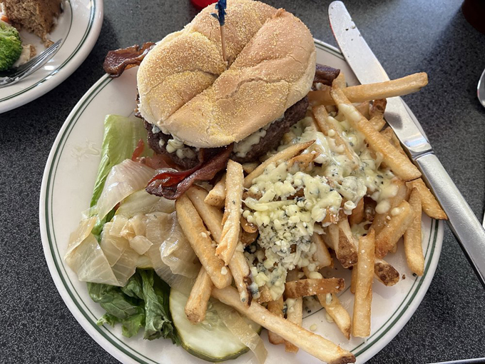 Hubbard Avenue Diner 6