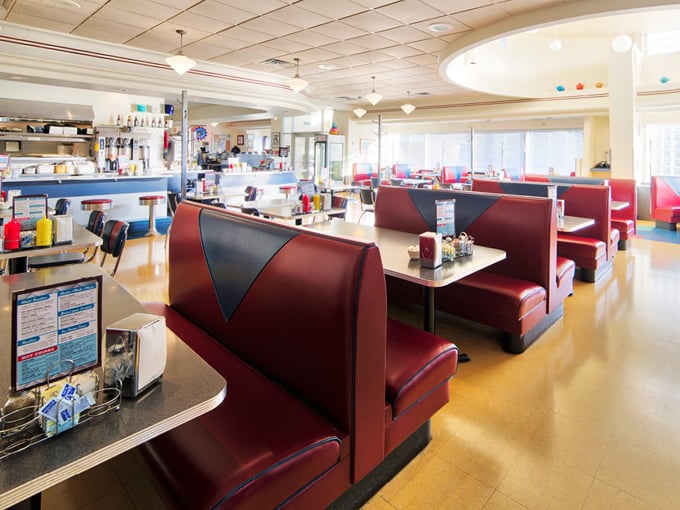 Hubbard Avenue Diner 9