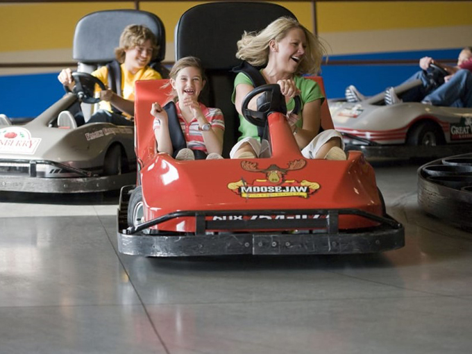 Knuckleheads Trampoline Park 3