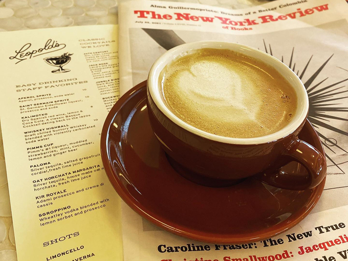 Leopold's Books Bar Caff&egrave; 5