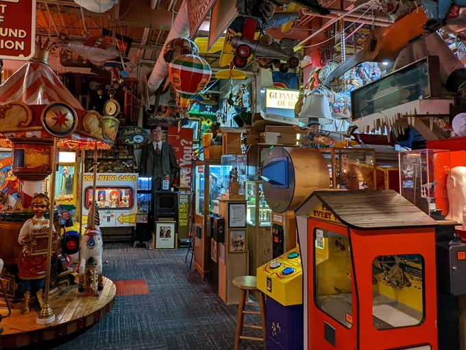 Marvin's Marvelous Mechanical Museum 2