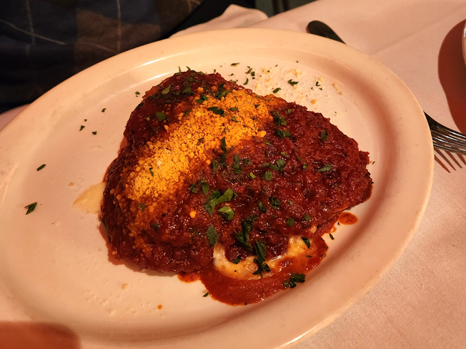 Moro's Dining 4