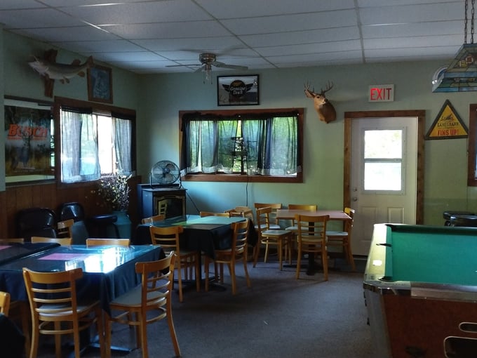 Nelsen's Hall Bitters Pub 6