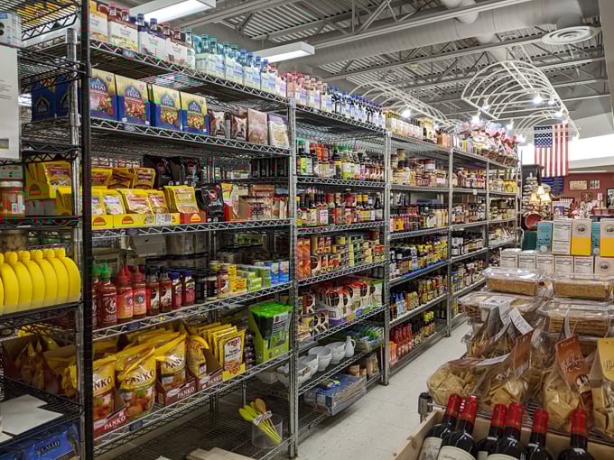 Oliver T&rsquo;s Market 9