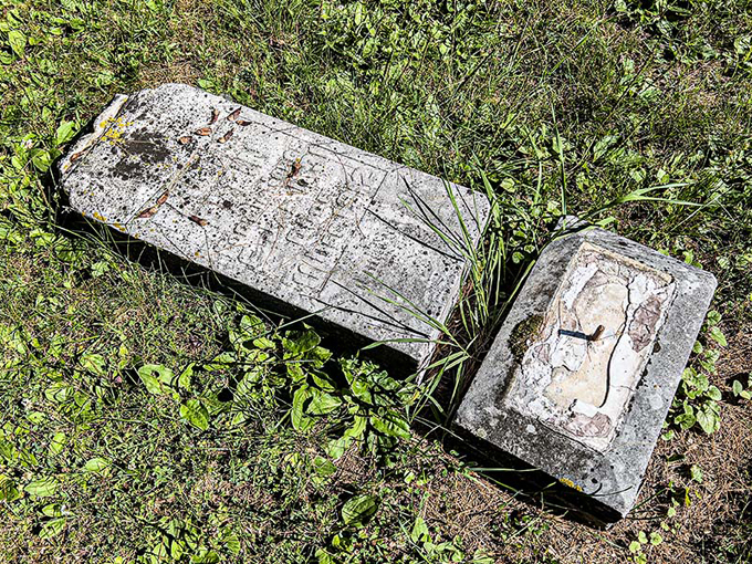 Pioneers Rest Cemetery 3