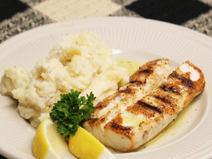 Roepke's Village Inn 5