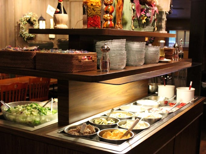 Roepke's Village Inn 6