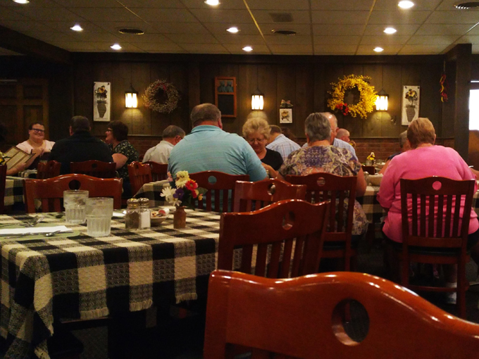 Roepke's Village Inn 7