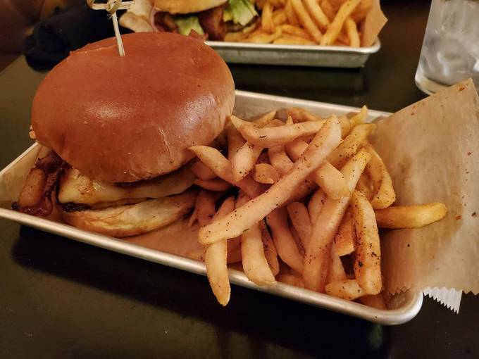 The Creole Burger Bar & Southern Kitchen 4