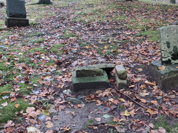 Walnut Grove Cemetery 7