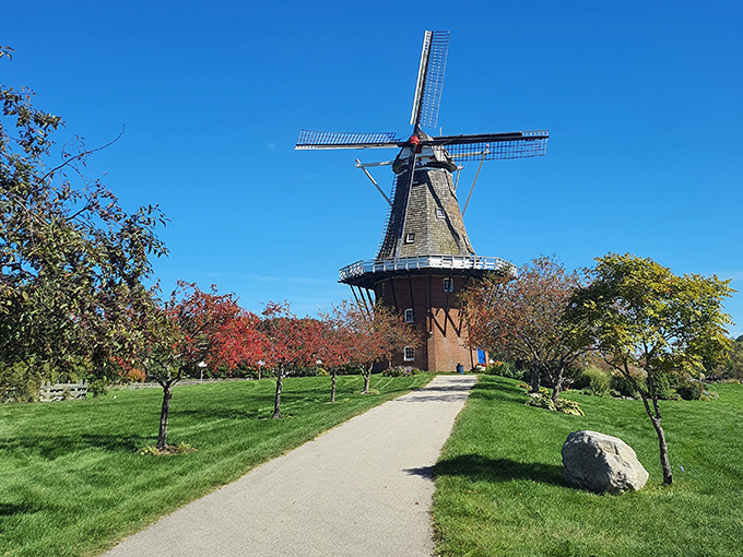 Windmill Island Gardens 2