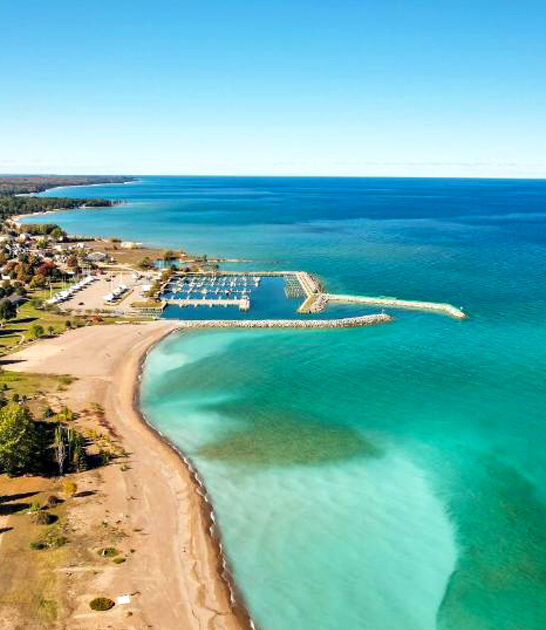 beach town michigan ftr