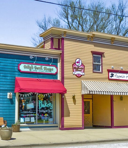 best sticky buns wisconsin ftr