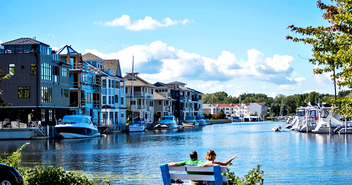 dreamy lake town michigan ftr