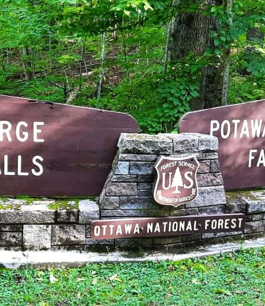 hidden waterfalls hike michigan ftr