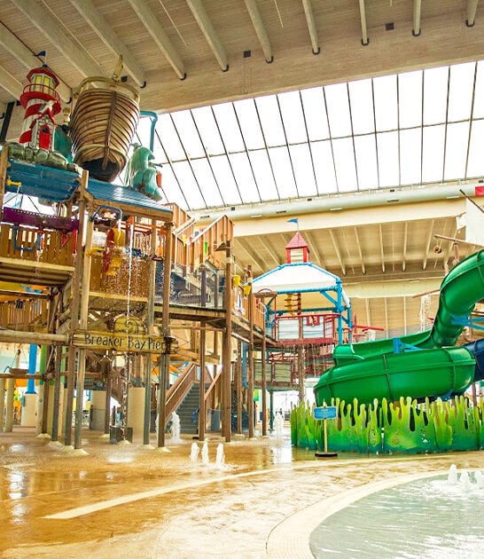 large indoor waterpark wisconsin ftr