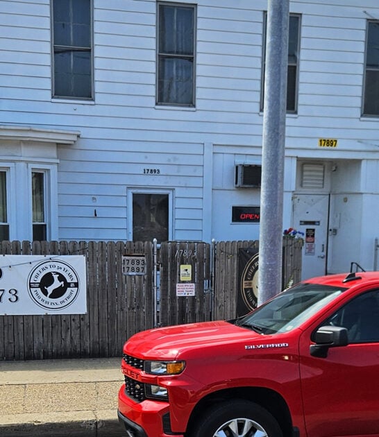 mysterious dive bar michigan ftr